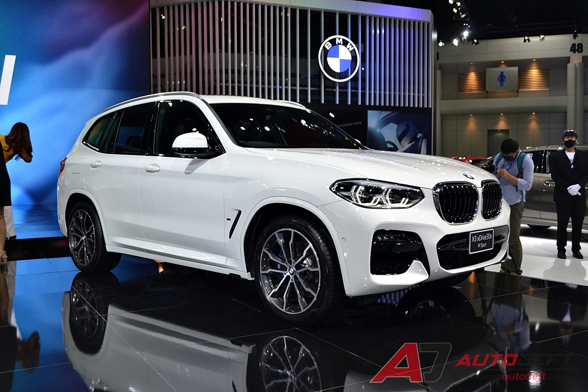 บีเอ็มดับเบิลยู กรุ๊ป ประเทศไทย สานต่อเส้นทางสู่ยานยนต์แห่งอนาคต มอบประสบการณ์มอเตอร์โชว์เต็มรูป ...